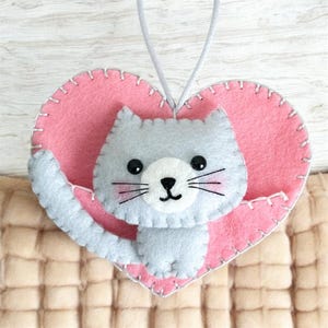 Felt Cat in Heart Ornament Pattern: Easy Hand-sewn DIY (PDF Pattern) - Etsy