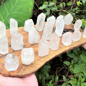 Small Clear Quartz Crystal Point With Cut Base, Free Standing Crystal ...