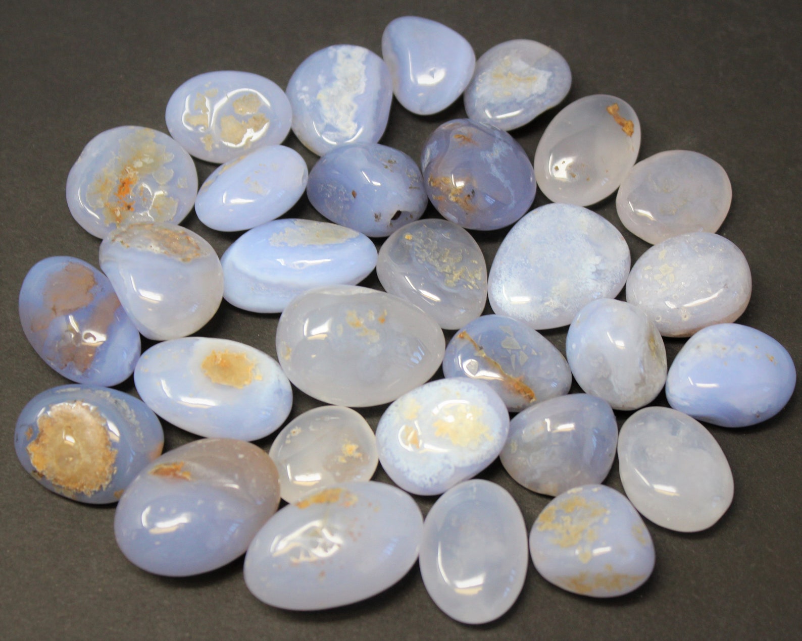 Blue Chalcedony Tumbled Stones: Choose How Many Pieces - Etsy