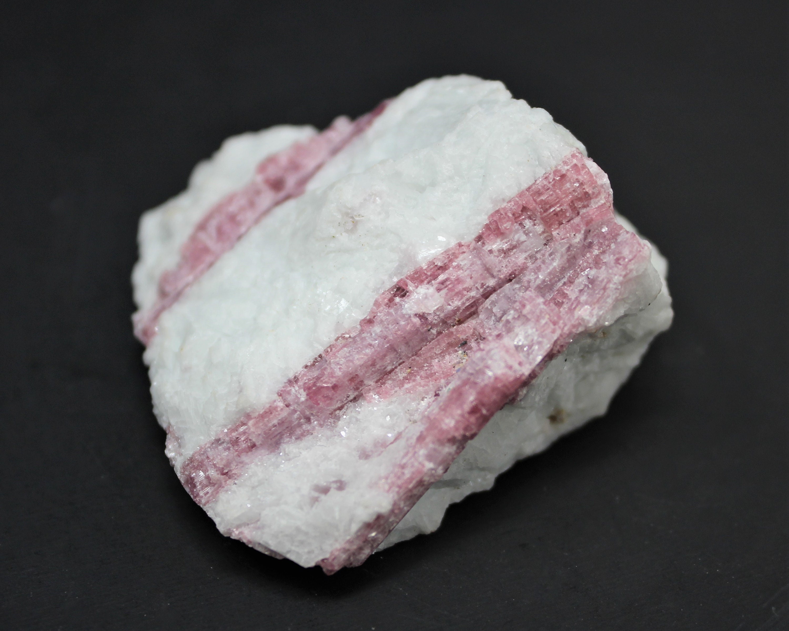 Natural Pink Tourmaline Crystal, Chunky: Bulk Wholesale Box Lot 9 - 14 ... Natural Pink Tourmaline Crystal, Chunky: Bulk Wholesale Box Lot 9 - 14 ...