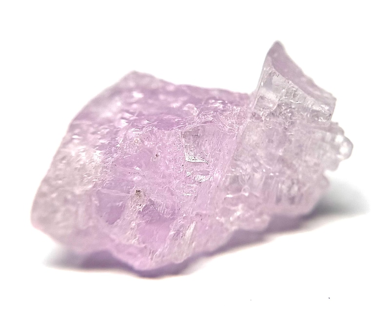 Pink Kunzite Crystals, Natural Raw Kunzite Gemstones - Wholesale Bulk ...