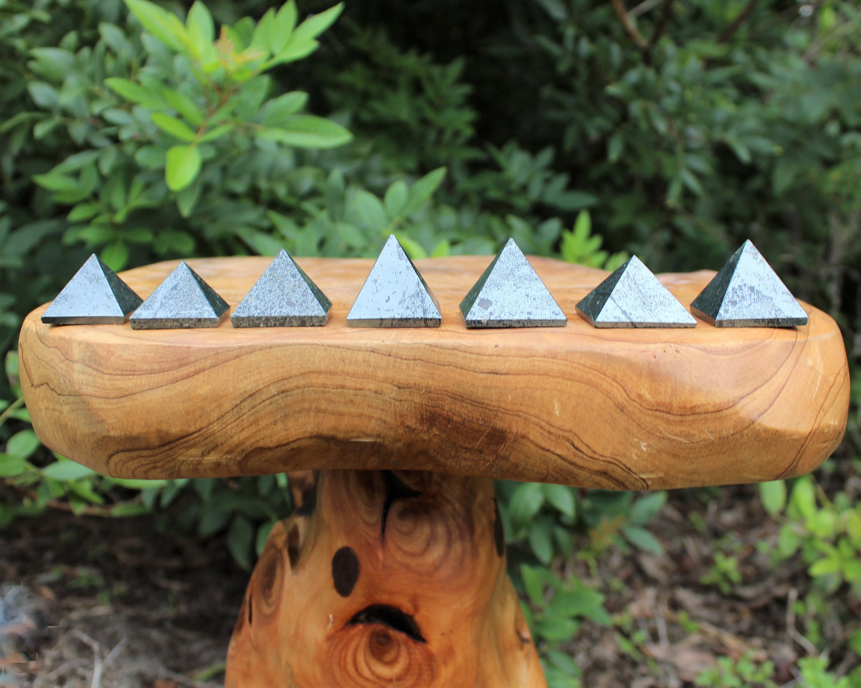 Hematite Crystal Pyramid, Medium 1 - 1.25 (Crystal Pyramid, Gemstone ...