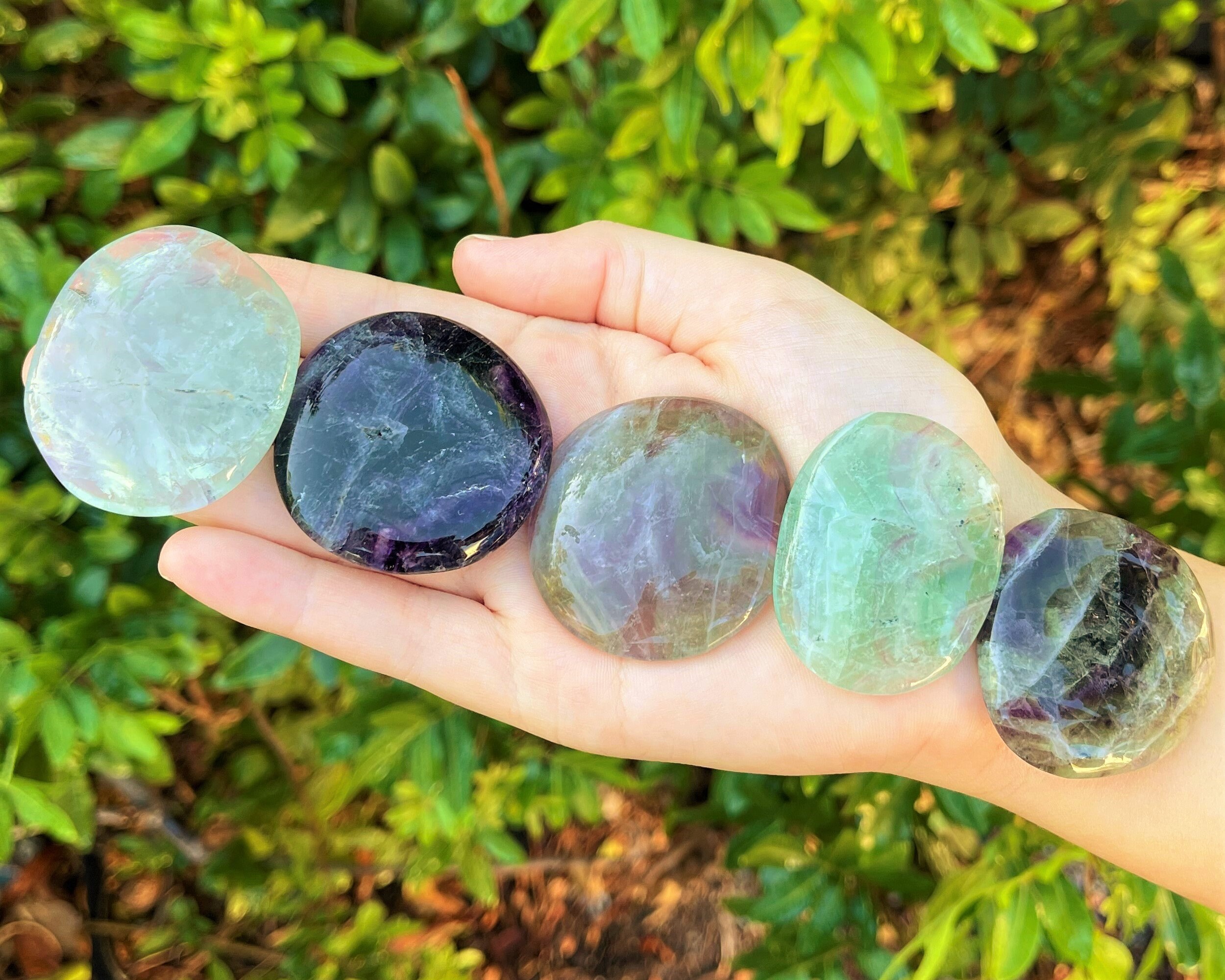 Fluorite Palm Stone: Medium Size, Stone Shape Oval (Smooth Polished ...