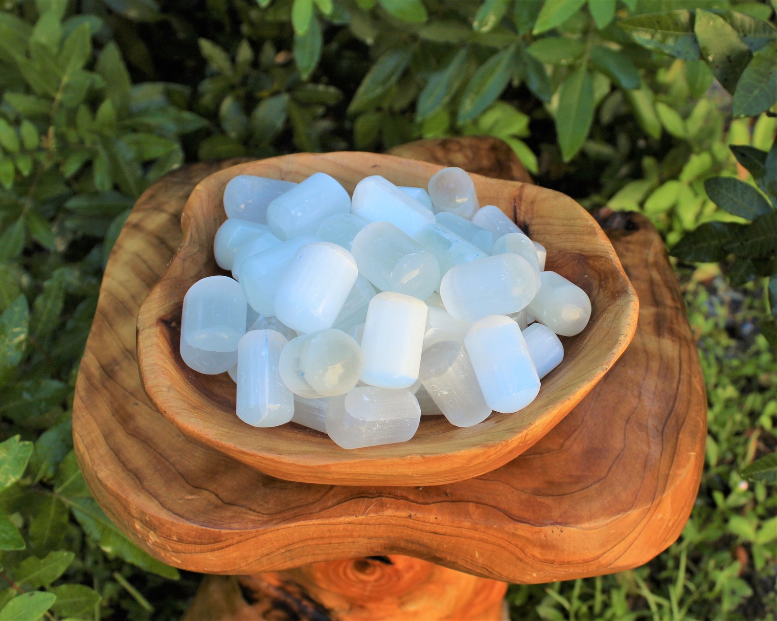 Selenite Tumbled Stones: Choose How Many Pieces and Size - Etsy