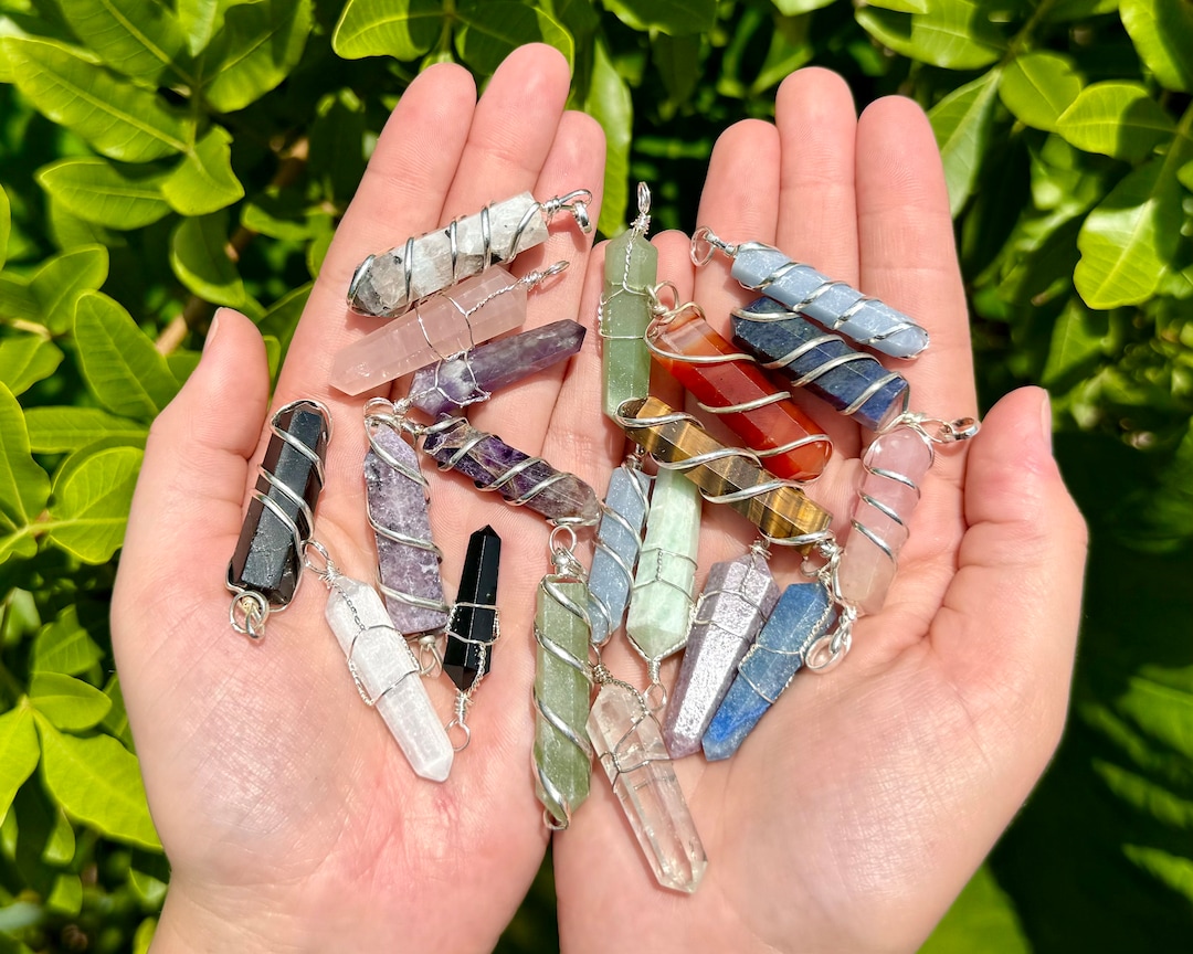 Set of 20 Crystal Pendants - Wholesale CRAZY CHEAP Wire & Spiral ...