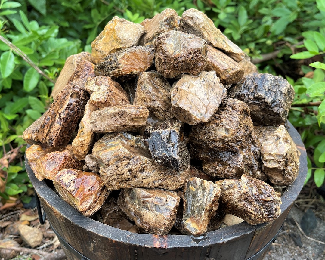 Indonesian Black Amber Natural Rough Stones 'B' Grade - Bulk Wholesale ...