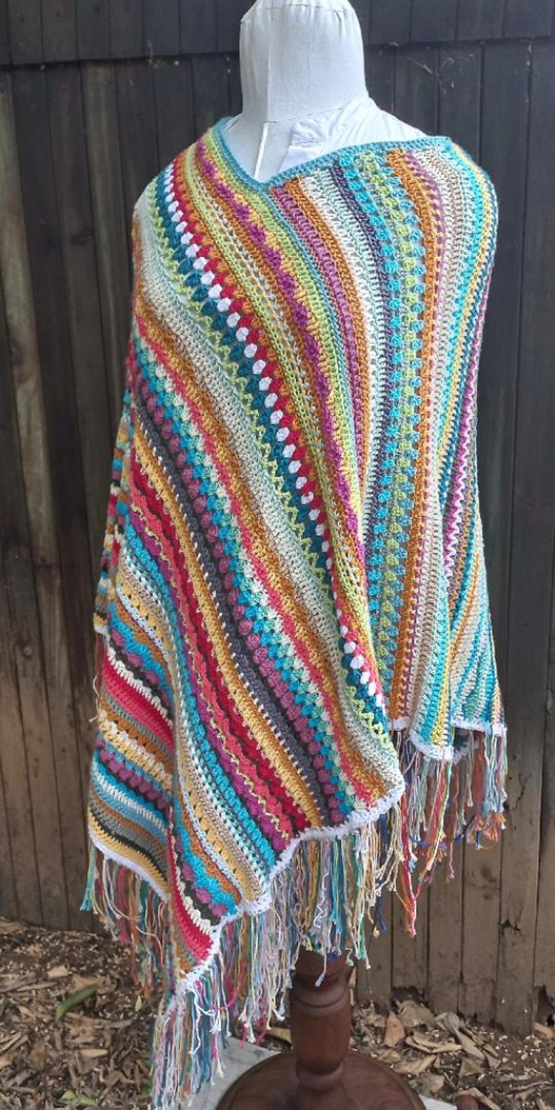 Crochet Poncho Pattern: Shabby Chic Bohemian Stripes (PDF Pattern) - Etsy