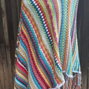 Crochet Poncho Pattern: Shabby Chic Bohemian Stripes (PDF Pattern) - Etsy