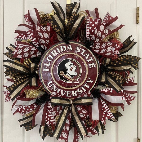 College Wreath - Etsy