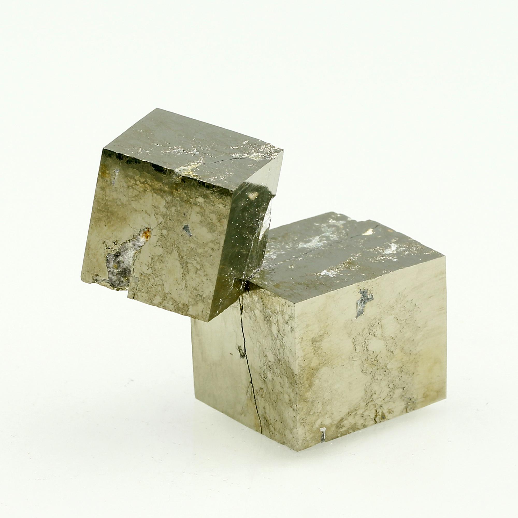 Spanish Pyrite Cubes: Brilliant Mirror Crystals for Healing & Display ...
