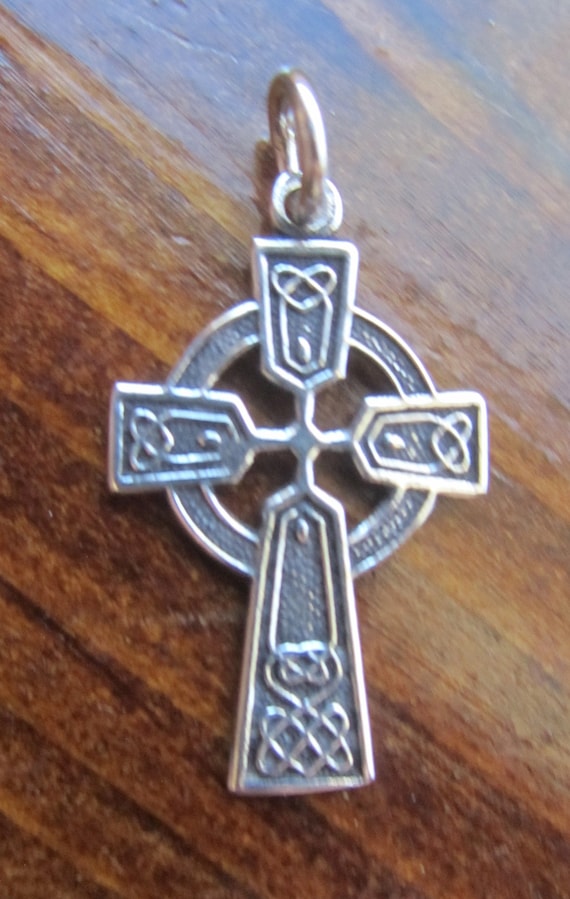 celtic medieval cross - Gem