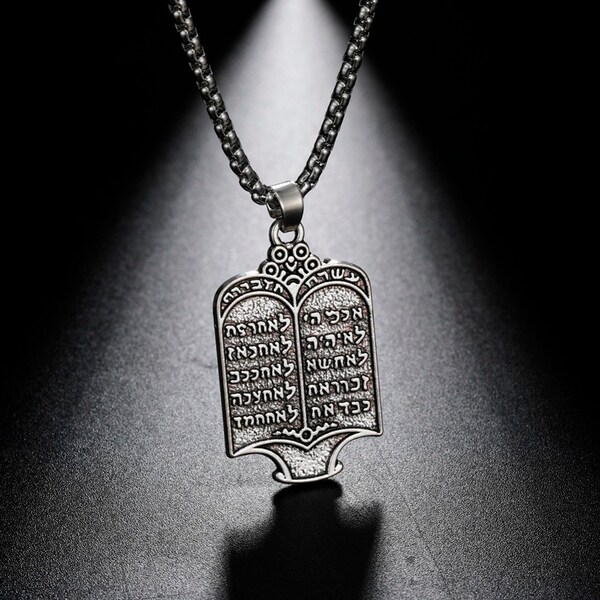 10 Commandments Necklace - Etsy