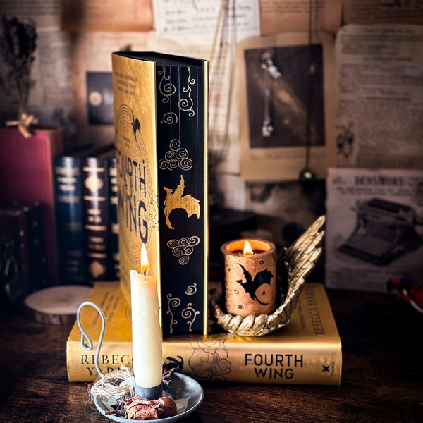 Fourth Wing Book Sprayed Edge - Etsy