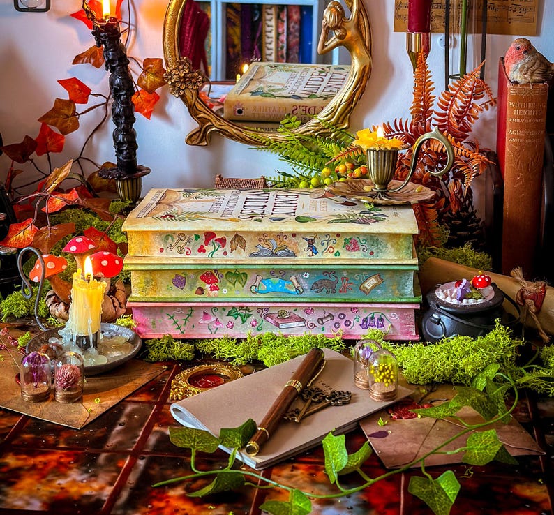 Hand-painted Emily Wilde's Encyclopaedia of Faeries Trilogy: Foiled ...