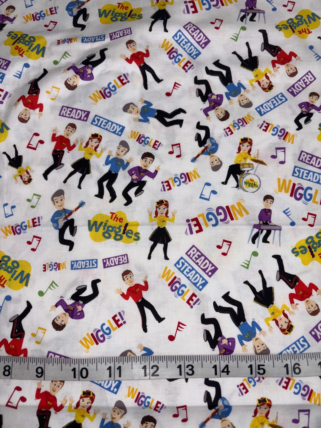 NEW Rare the Wiggles Emma Anthony Simon Lachy on White 100% Cotton ...
