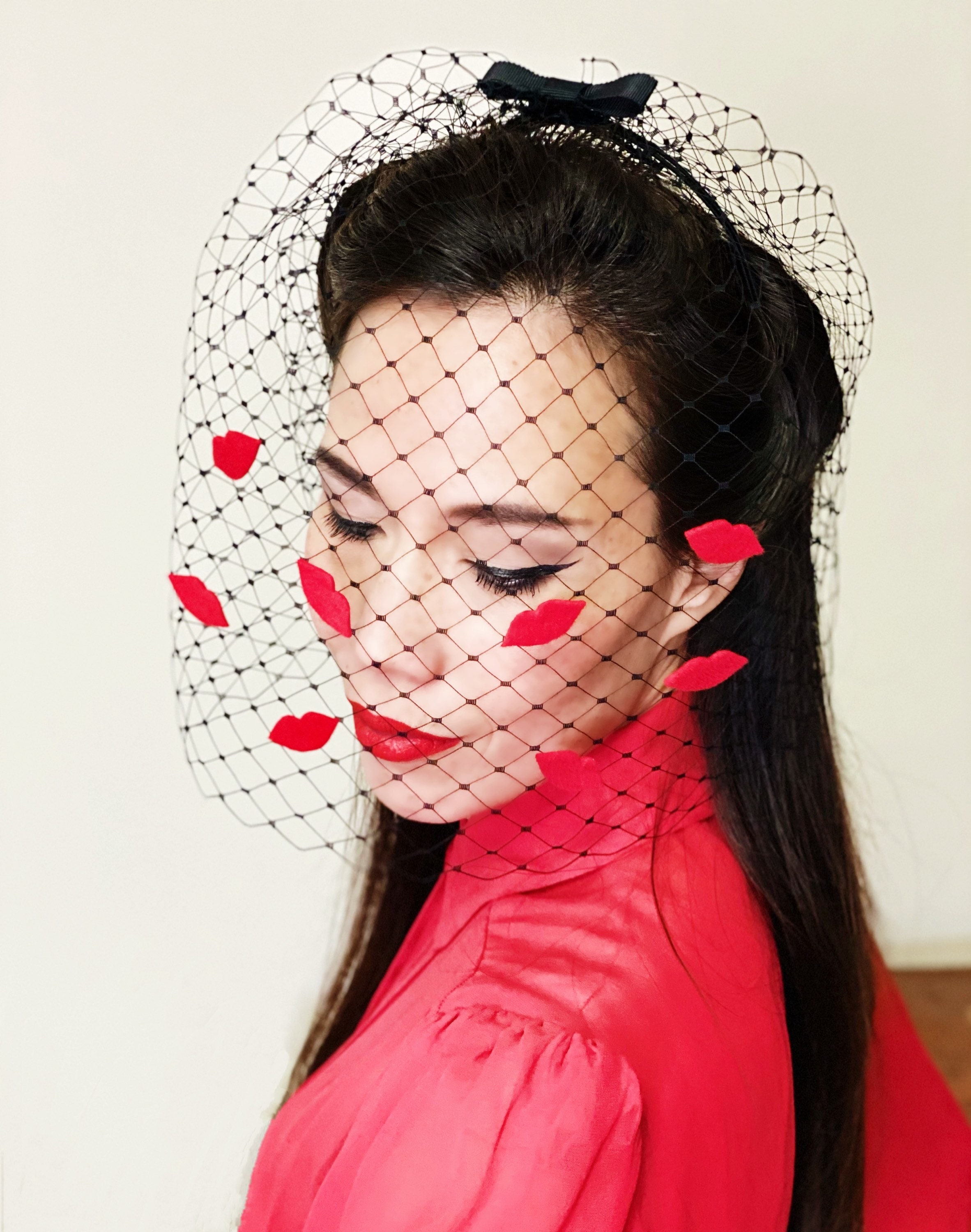 Red Lips Birdcage Veil Fascinator Love Kiss Hat Black Diamond Veil Felt ...