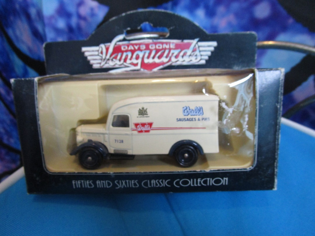 Vintage Days Gone Vanguards 1950 Delivery Van Walls Sausage and Pies ...