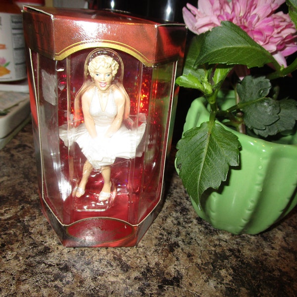 Marilyn Monroe Box - Etsy