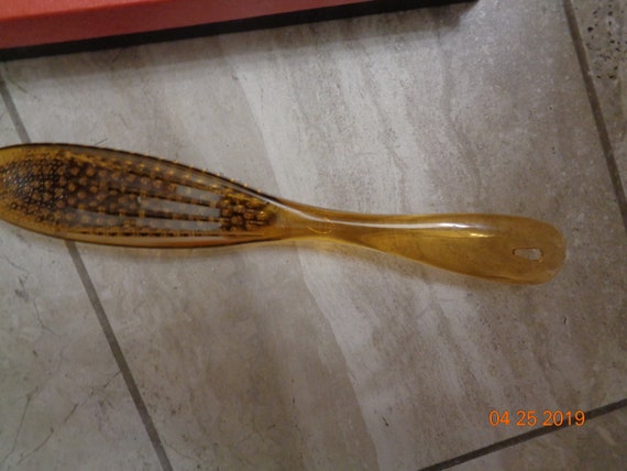 Vintage Long Clothing Brush Amber Color Resin Plasti… - Gem