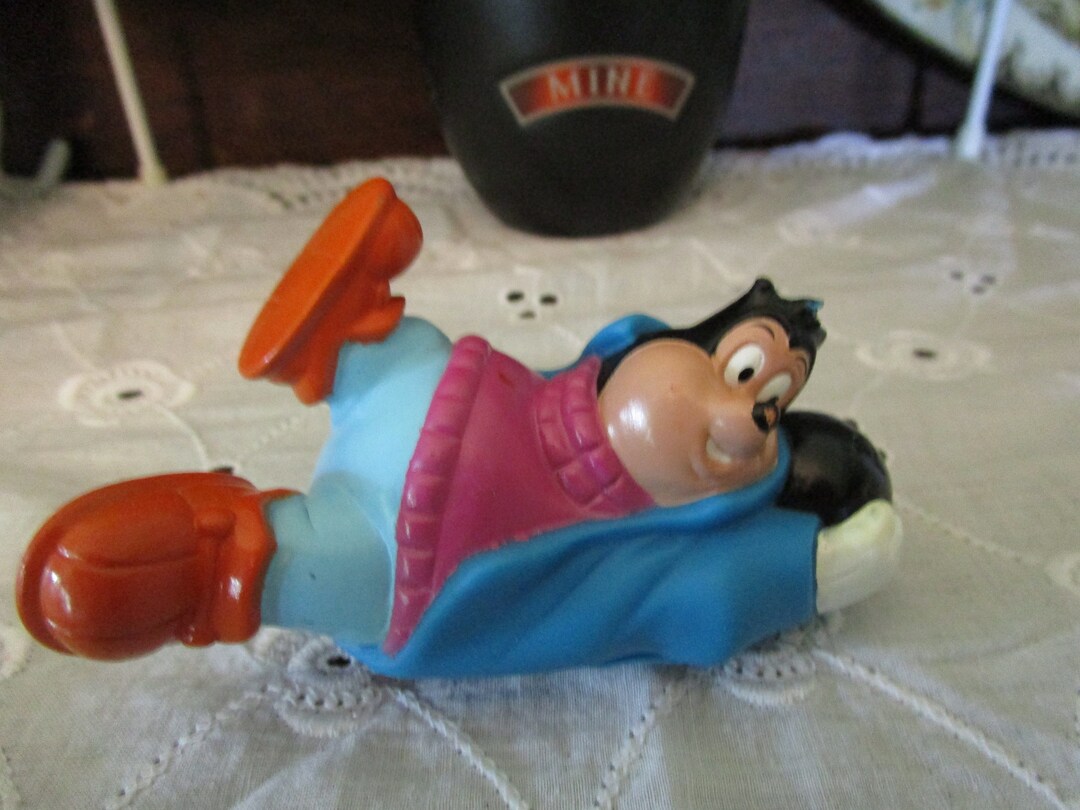 Vintage an Extremely Goofy Movie PJ Bowling Toy Figure on Wheels - Etsy
