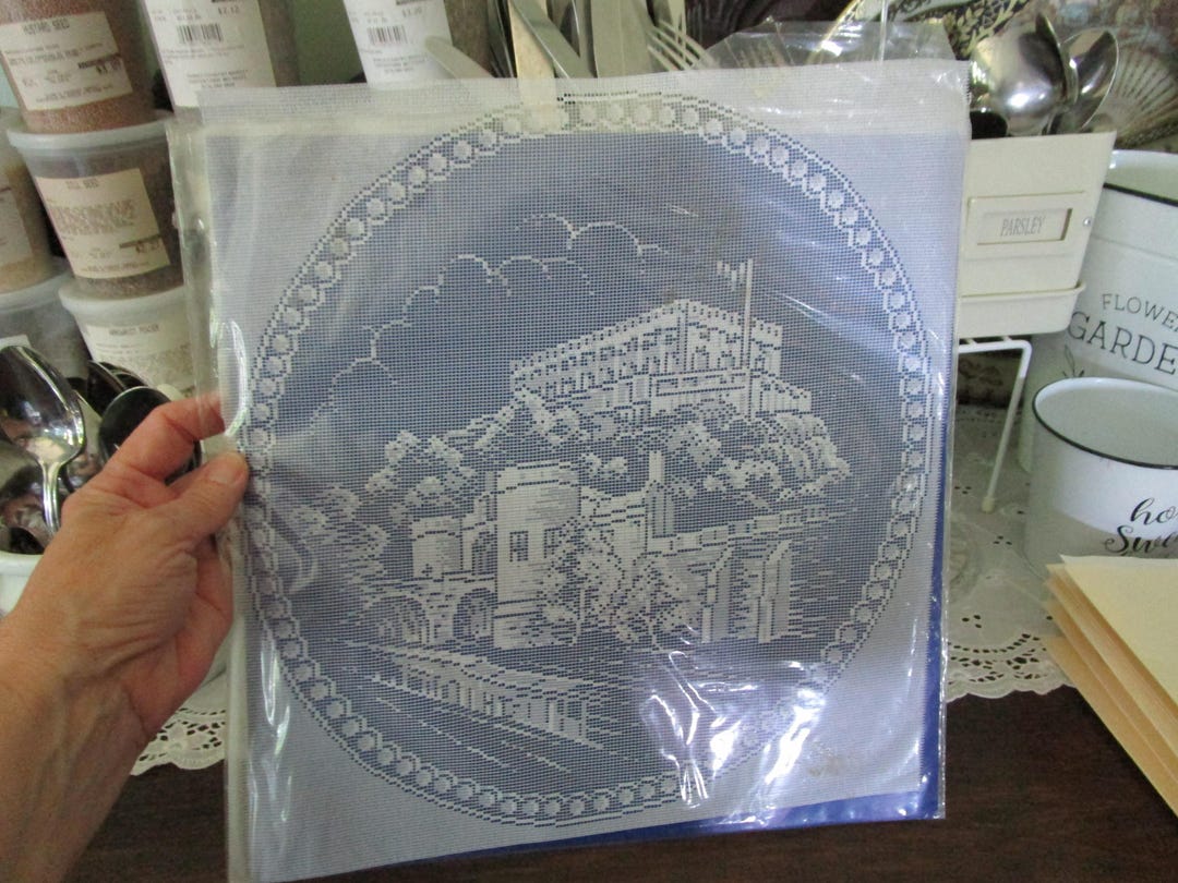 Vintage Never Used Pictorial Lace Souvenir 100% Polyester Made in ...