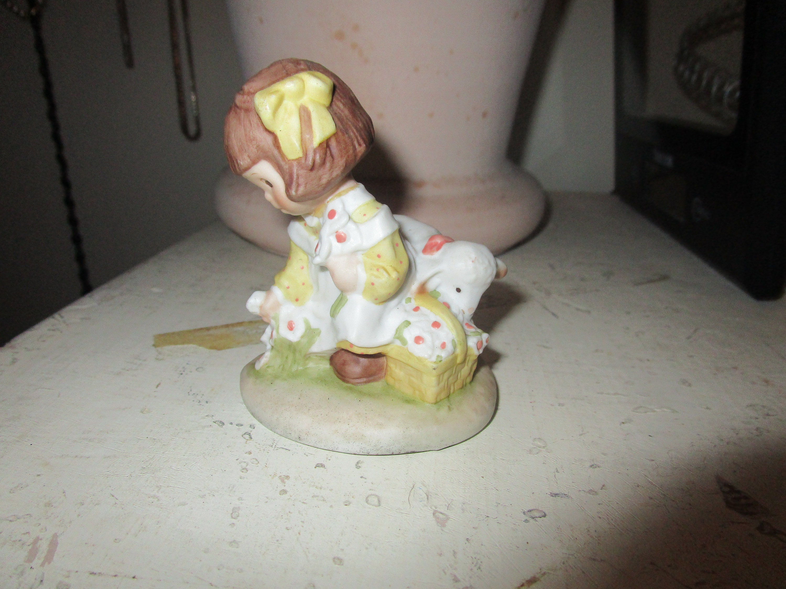 1984 Hallmark Abby Gentle Helping of Love Figurine Girl - Etsy