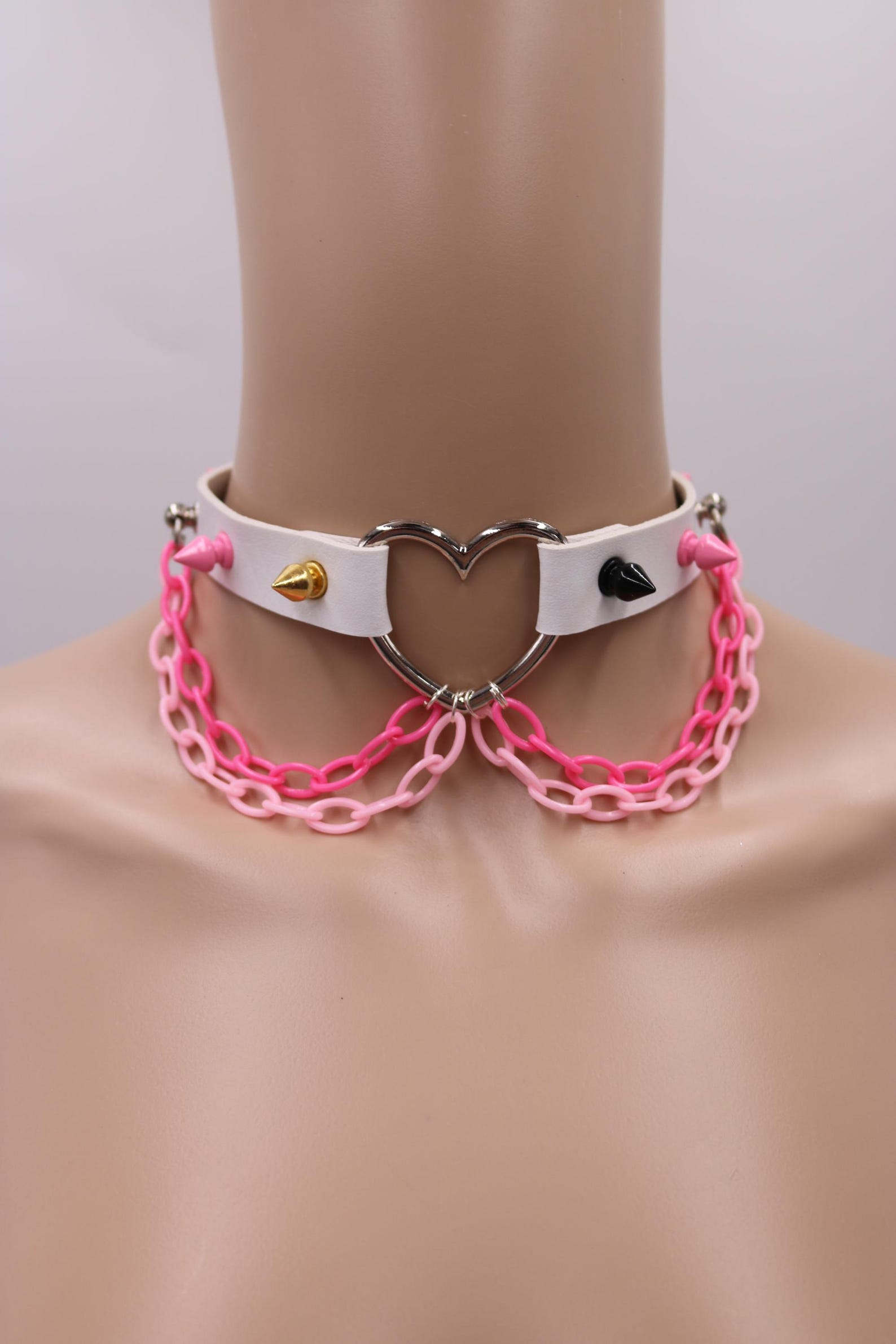 Angel Dust Inspired Choker - Etsy