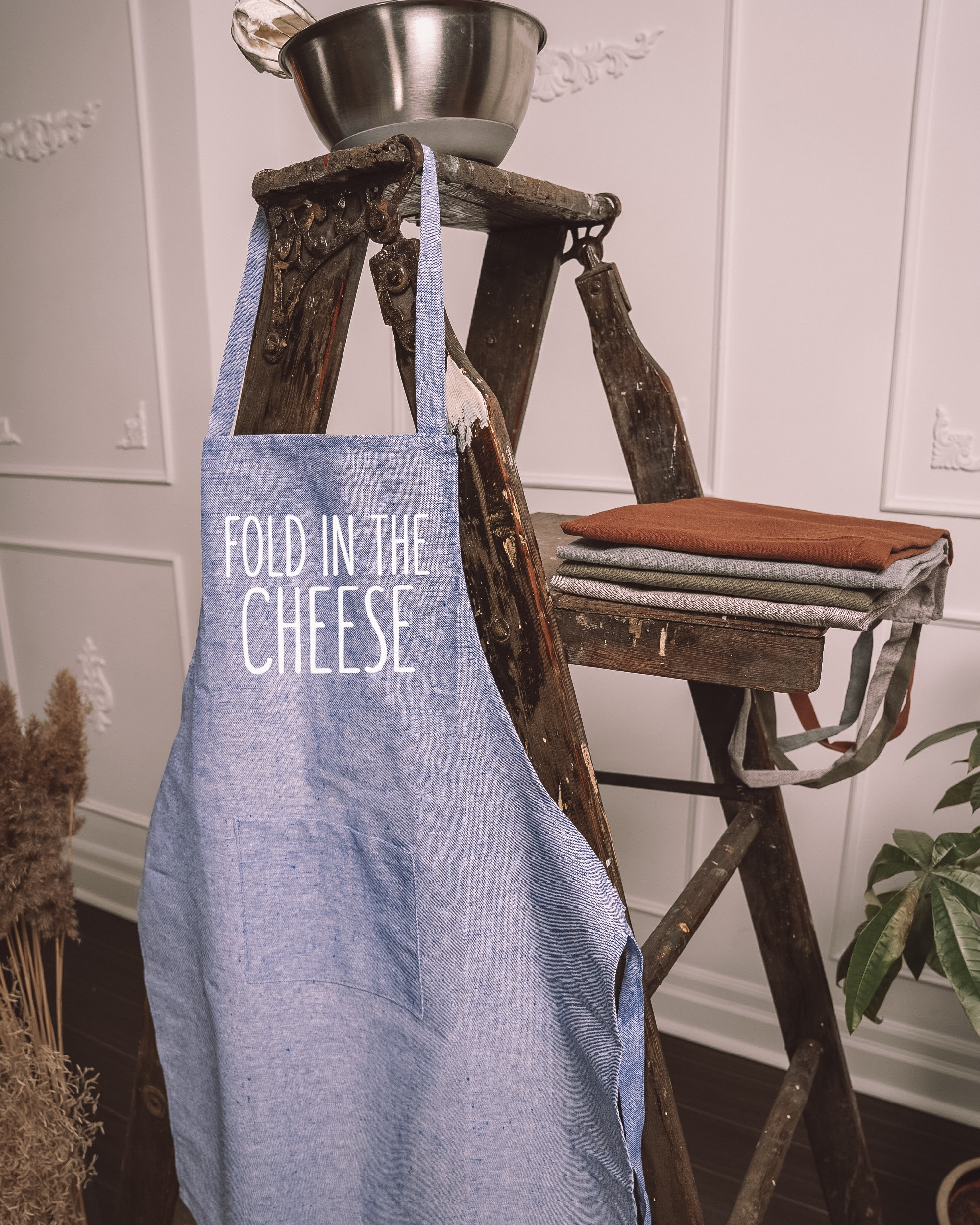 NEW Fold in the Cheese Apron Kitchen Apron Ew David - Etsy Canada