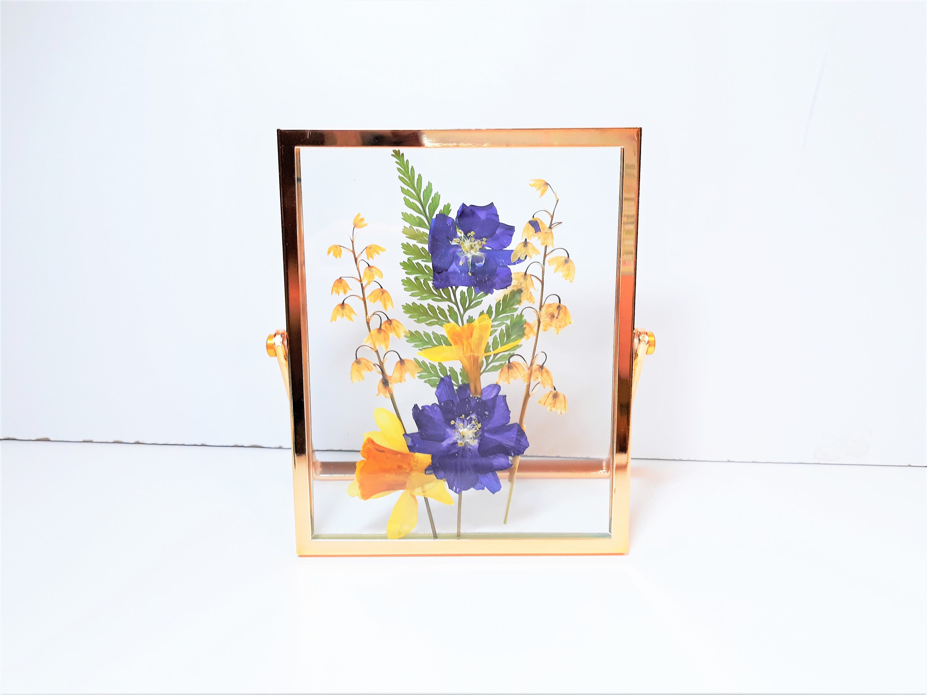 Custom Keepsake flowers frame Family Birth flower art gift | Etsy