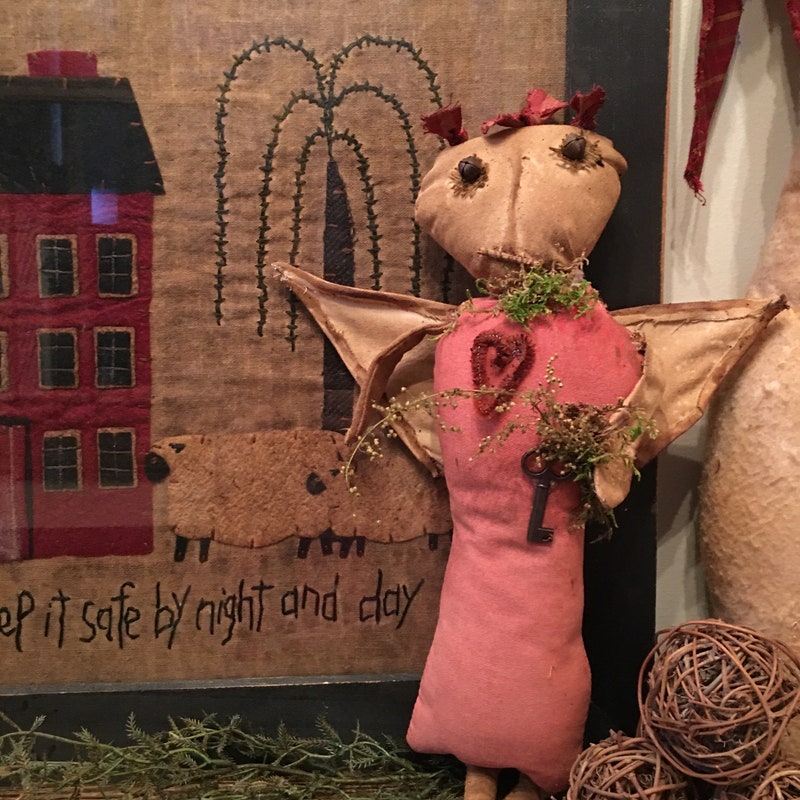 Primitive Grungy - Etsy