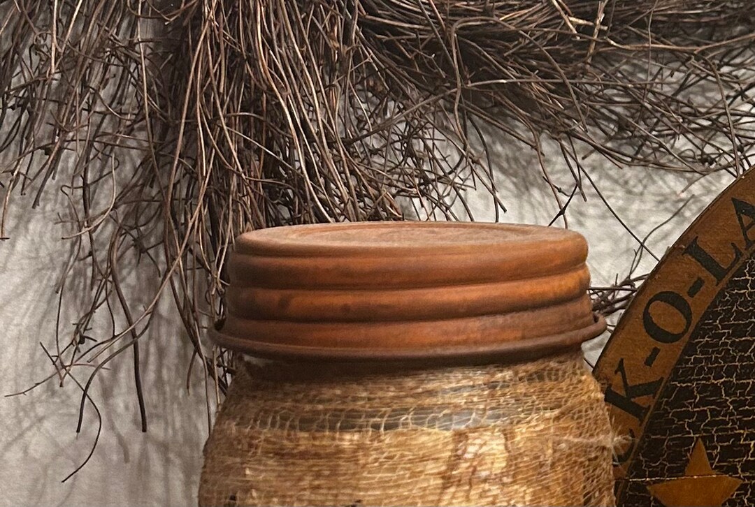 Primitive Rusted Farm House Vintage Lid. - Etsy