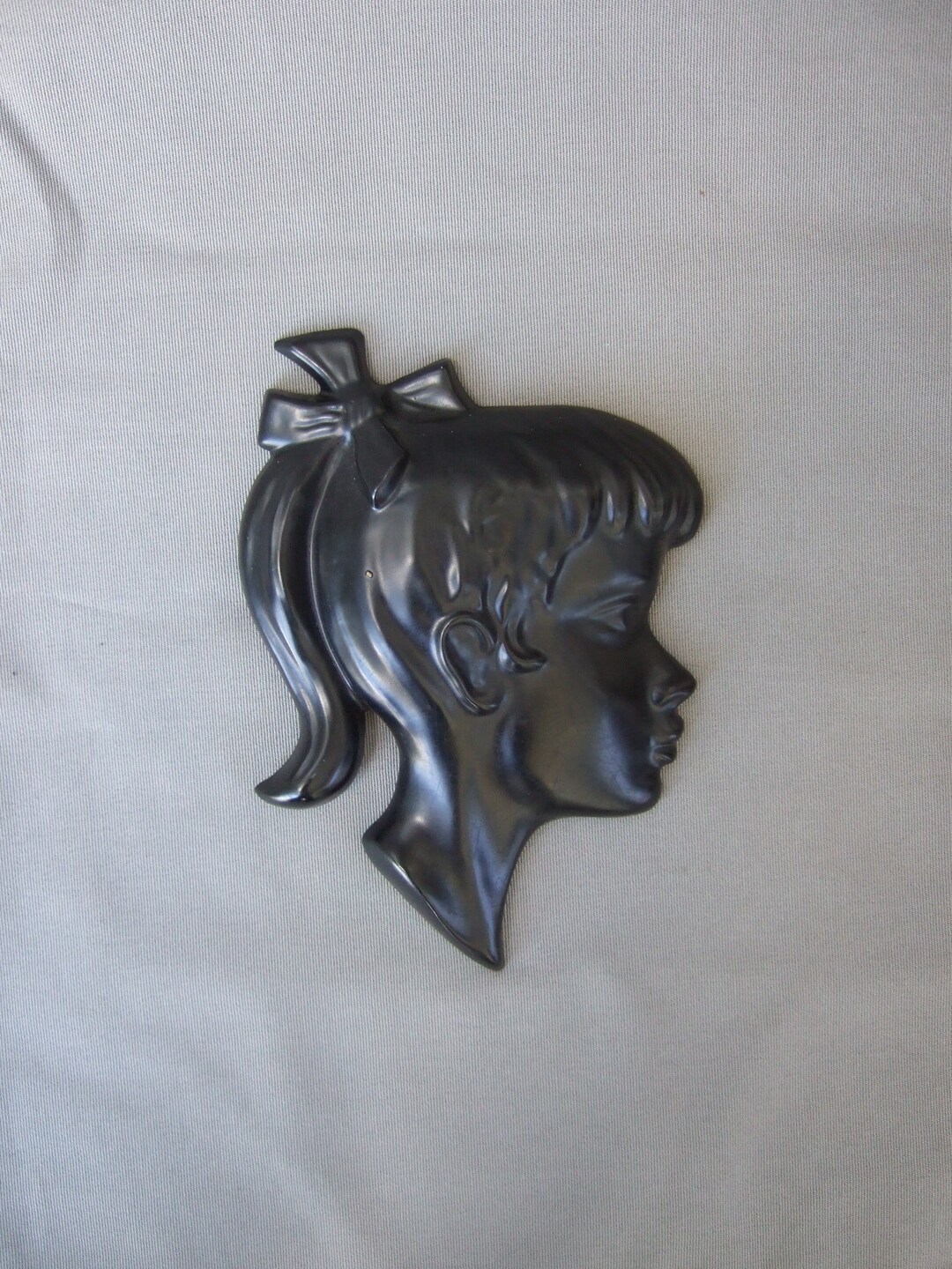 Jema Wall Mask 225 Ceramic Woman Girl With Ponytail Black Mid Century ...