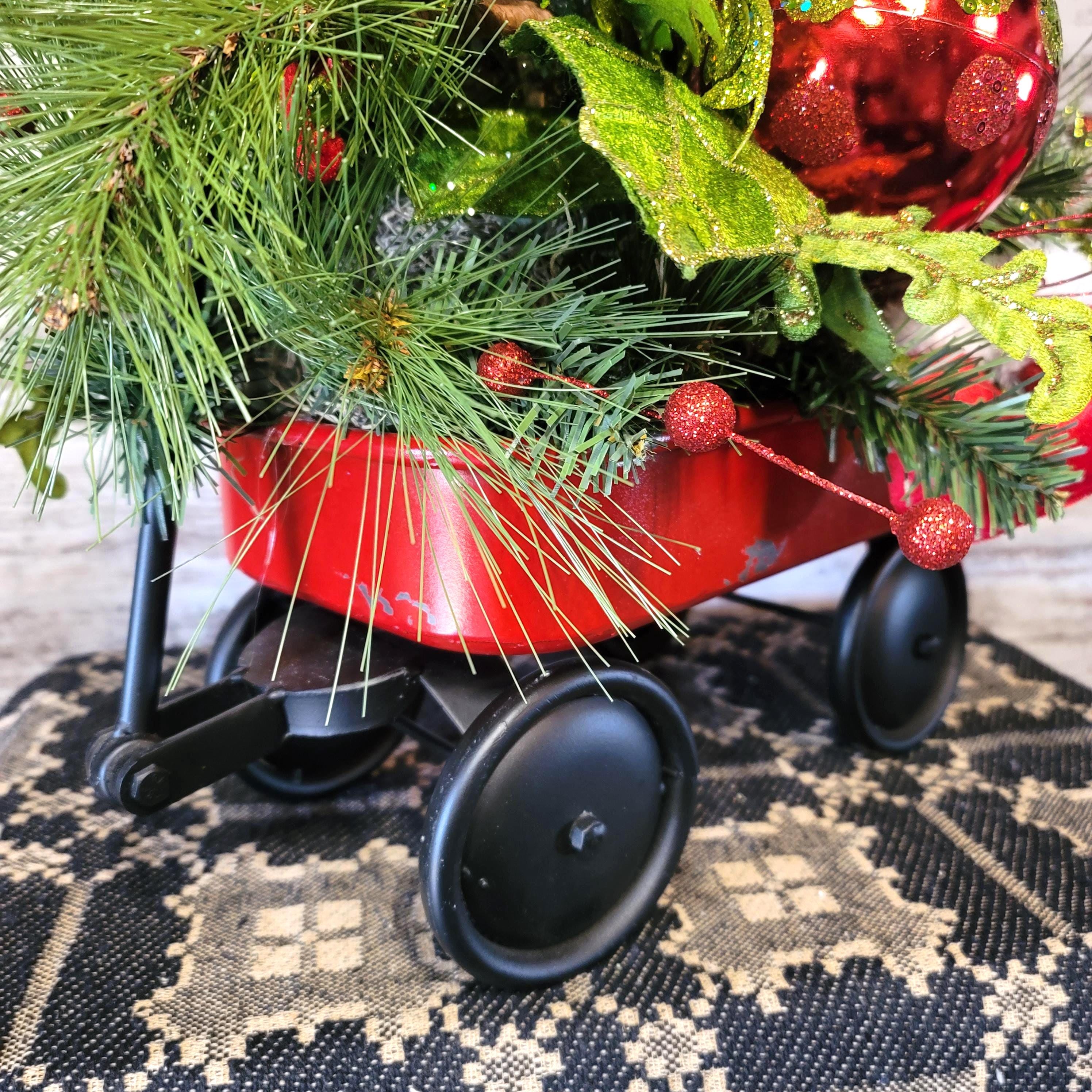 Red Wagon Christmas Elf Center Piece. - Etsy