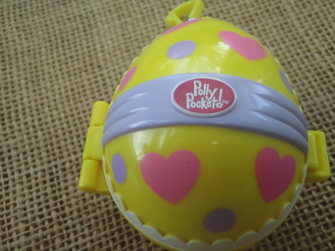 Vintage Mattel Polly Pocket 2001 Easter Egg Treats Compact - Complete ...