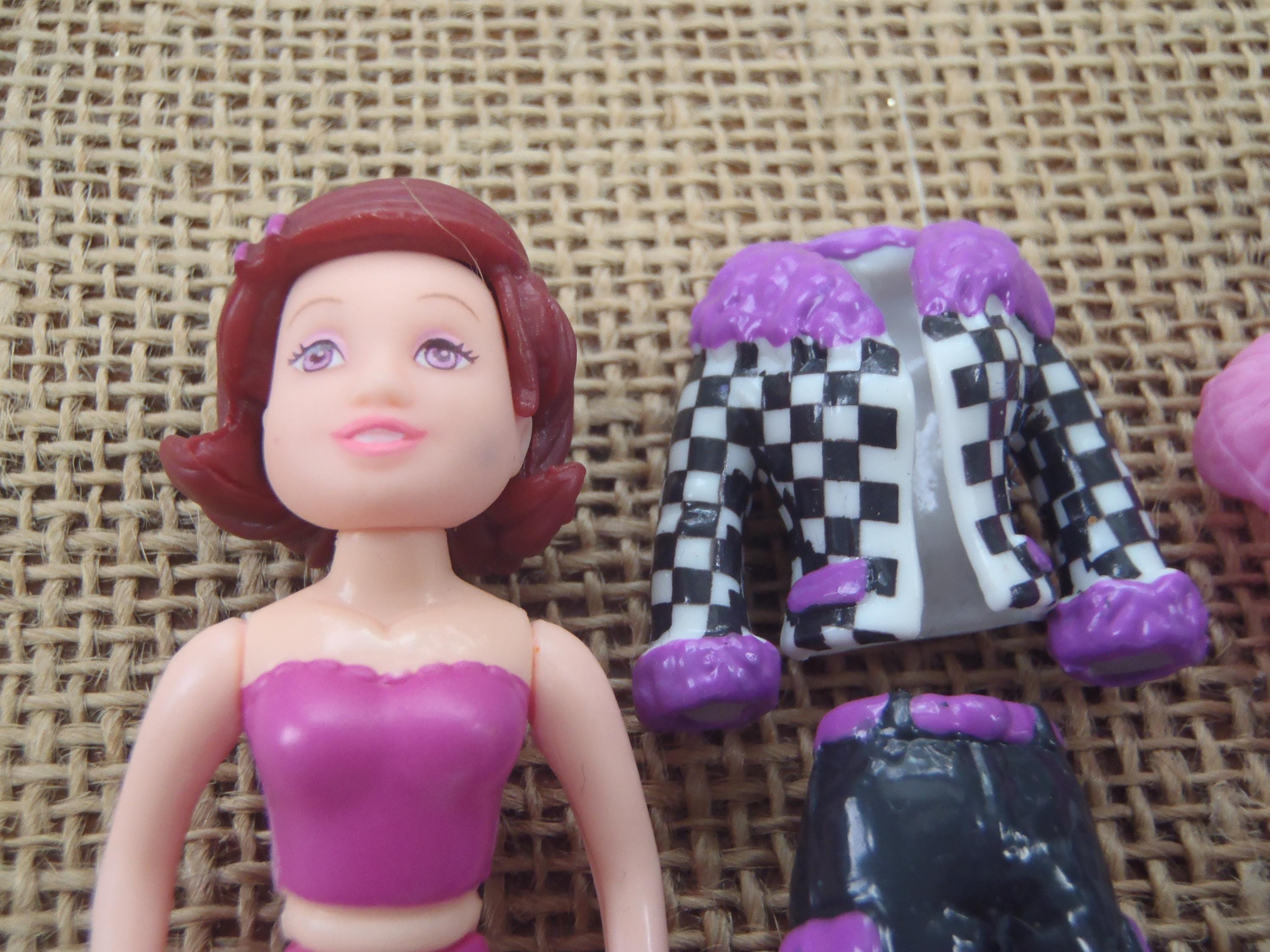 Vintage Polly Pocket 2002 Party N' Play Dance Lila Dancer Doll Set Z9 ...