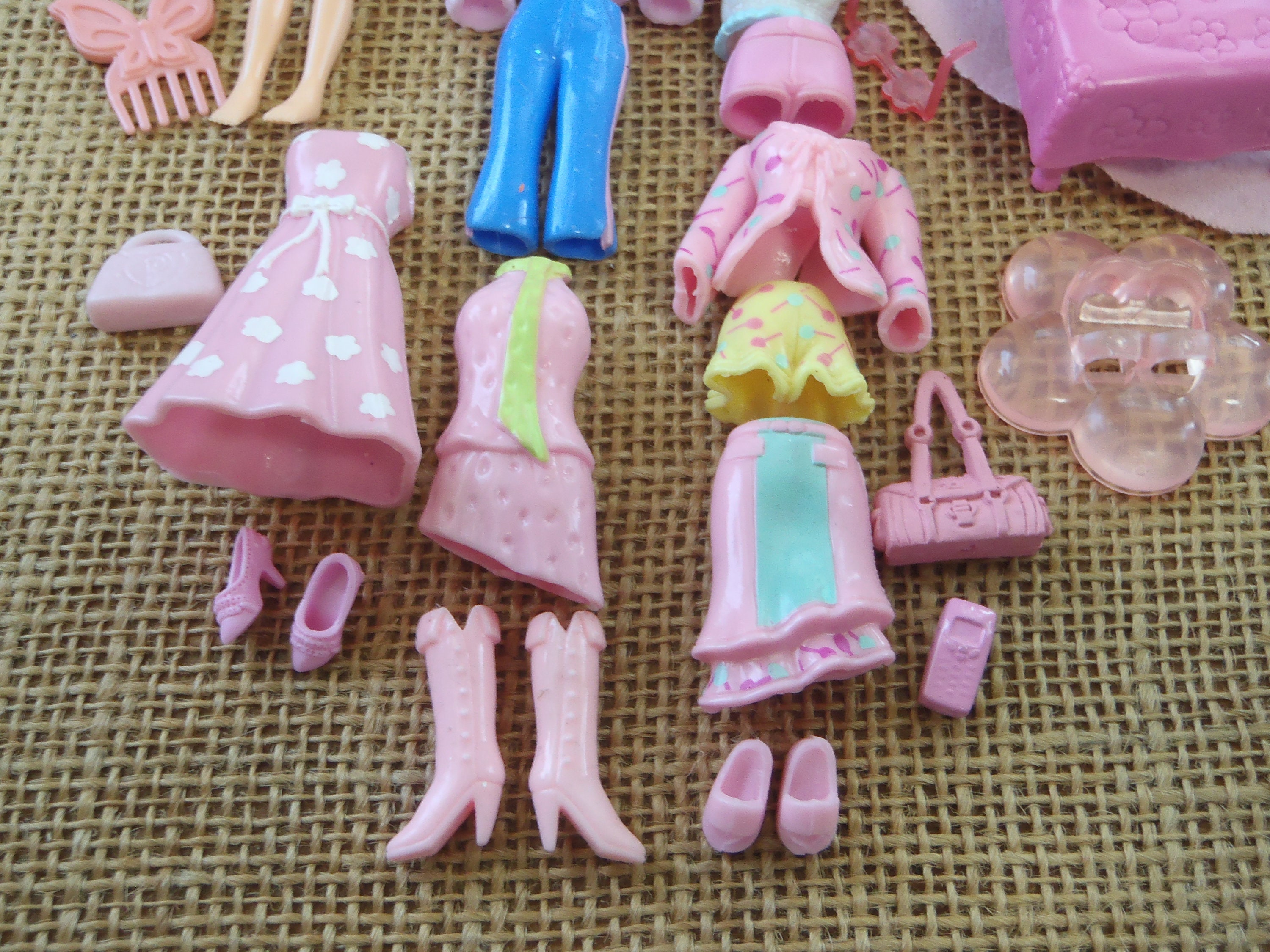 Polly Pocket Outfits