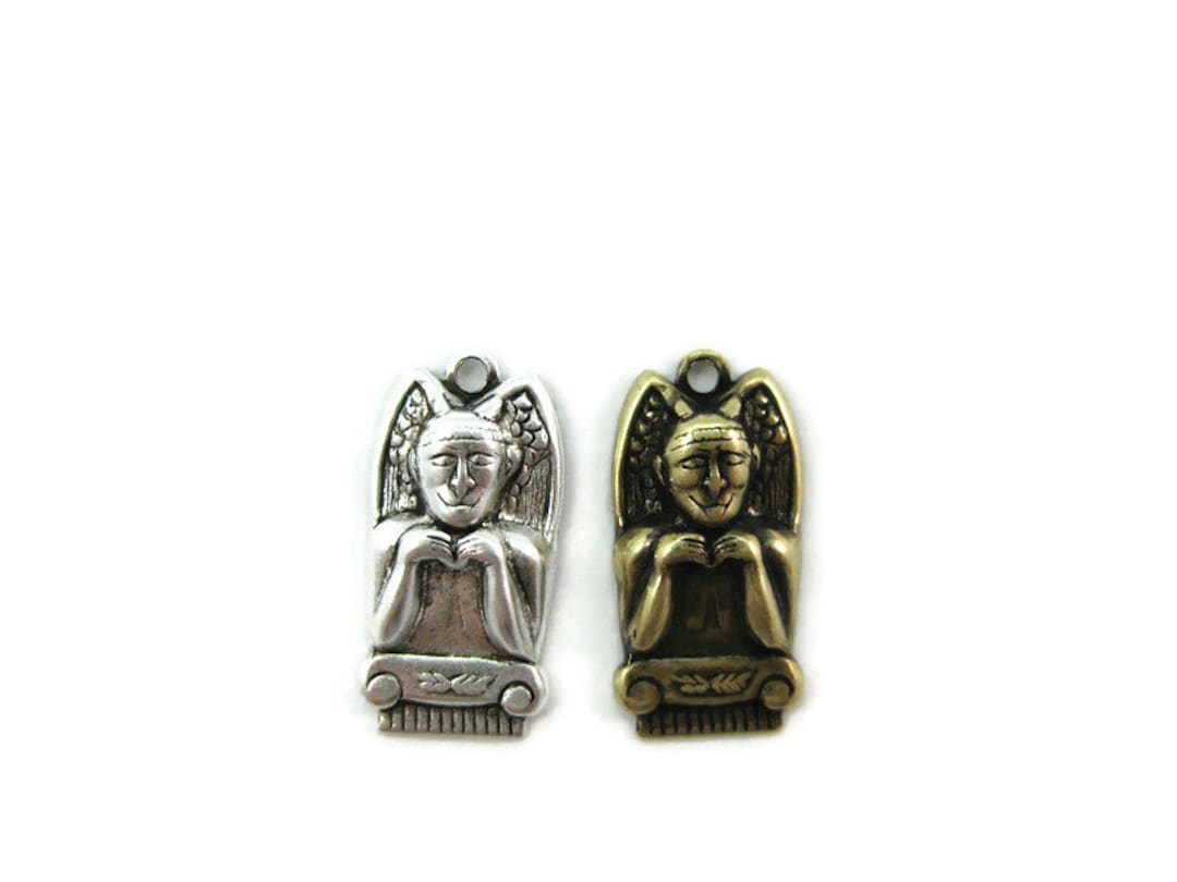 Brass Vintage Design Gargoyle #1 Charm (4 Pieces) , Made in the USA - Etsy