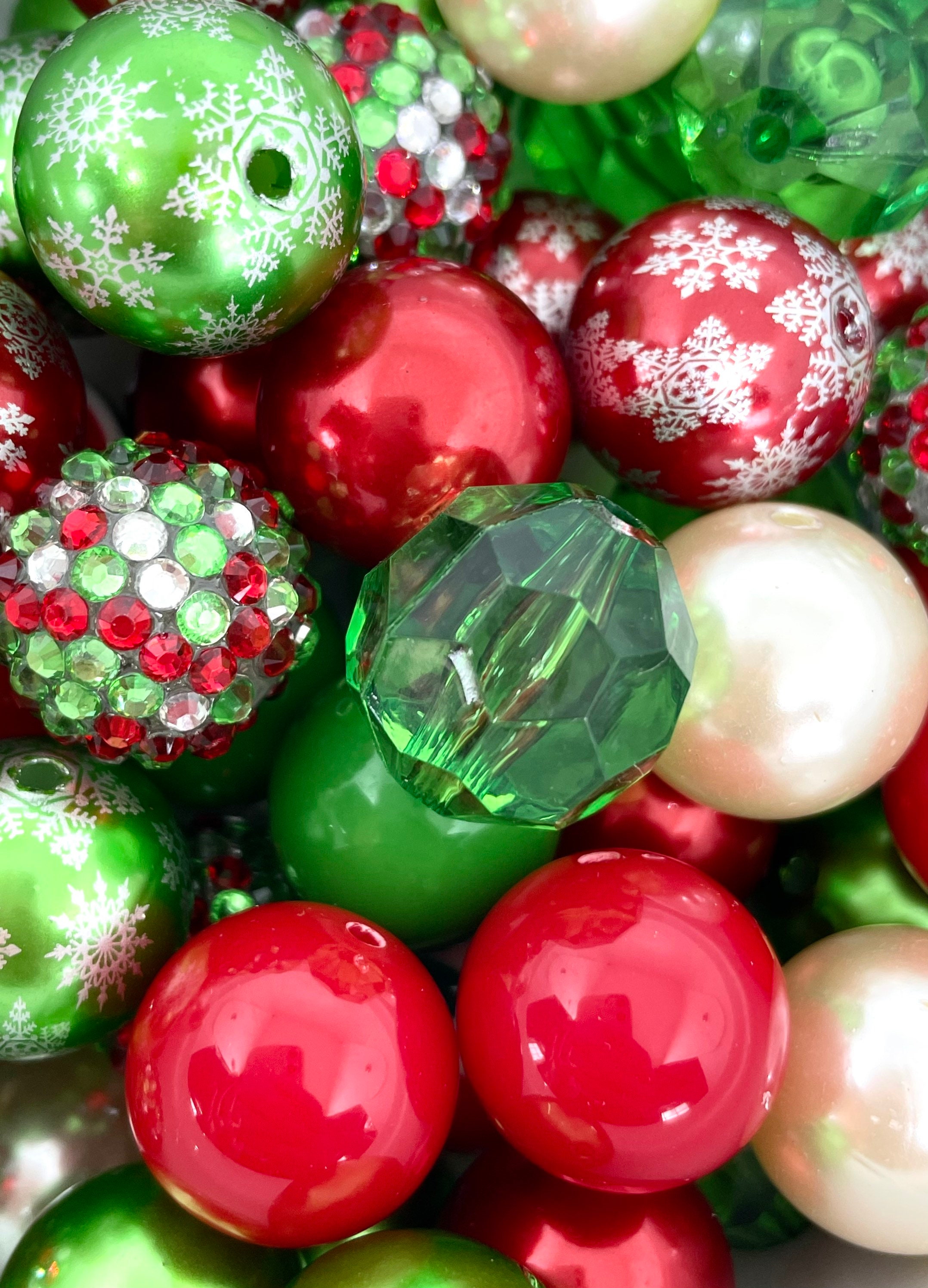 Gorgeous Christmas Bead Mix for Garland, Bejeweled Beads for Holidays ...