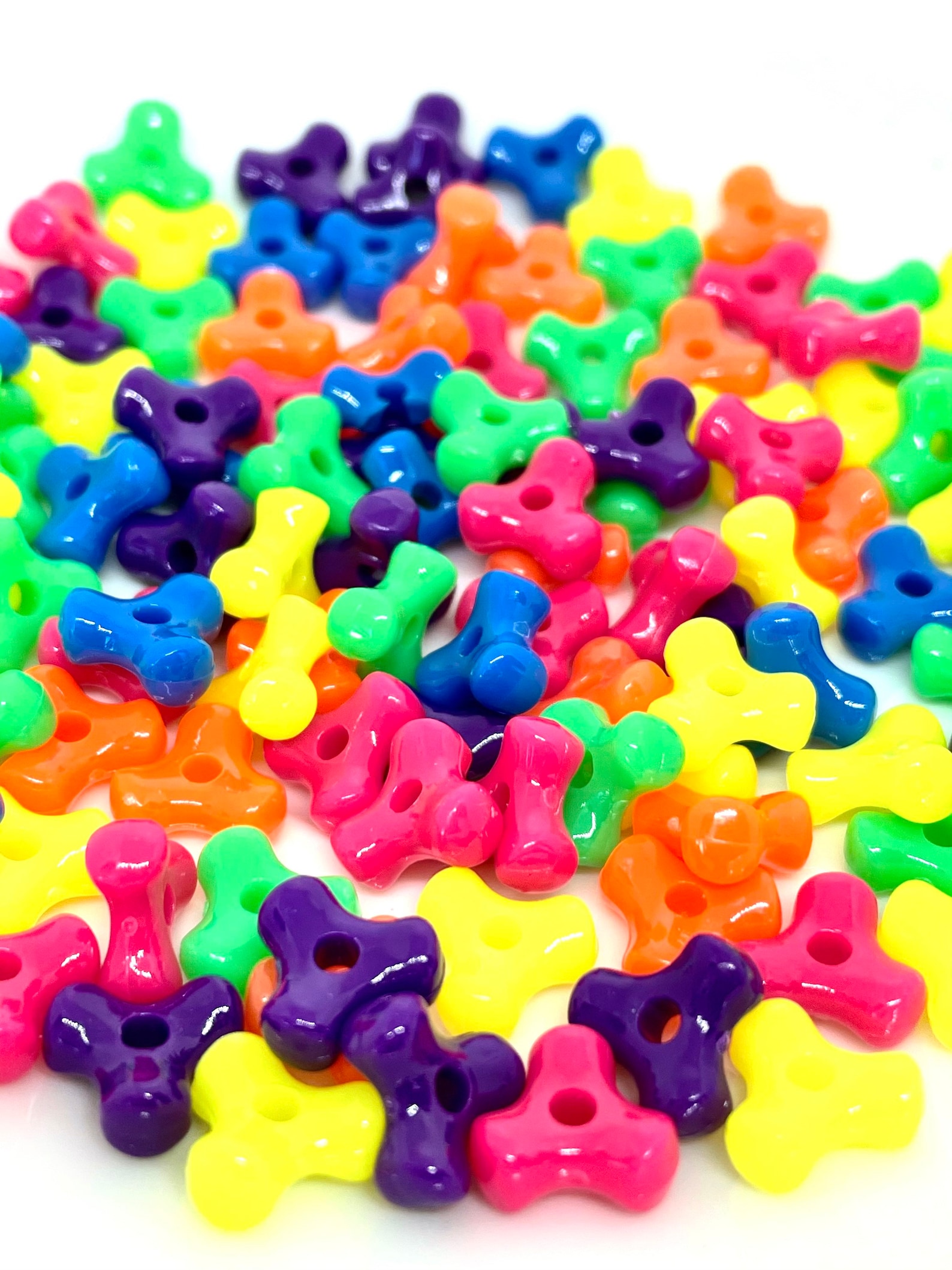 Neon Frisbee Tribeads, Neon Beads, Cute Beads, Kawaii Supplies, Kawaii ...