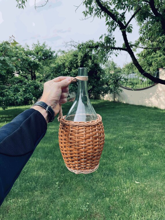 Kitchen & Dining Drink & Barware Home & Living Large Water Bottle Glass ...