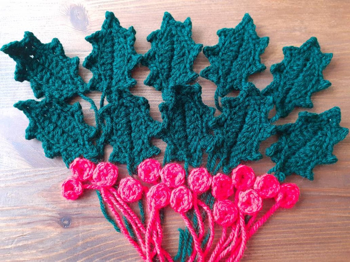 Crochet Holly Leaves and Berries Set of 10 Leaves and 15 - Etsy UK