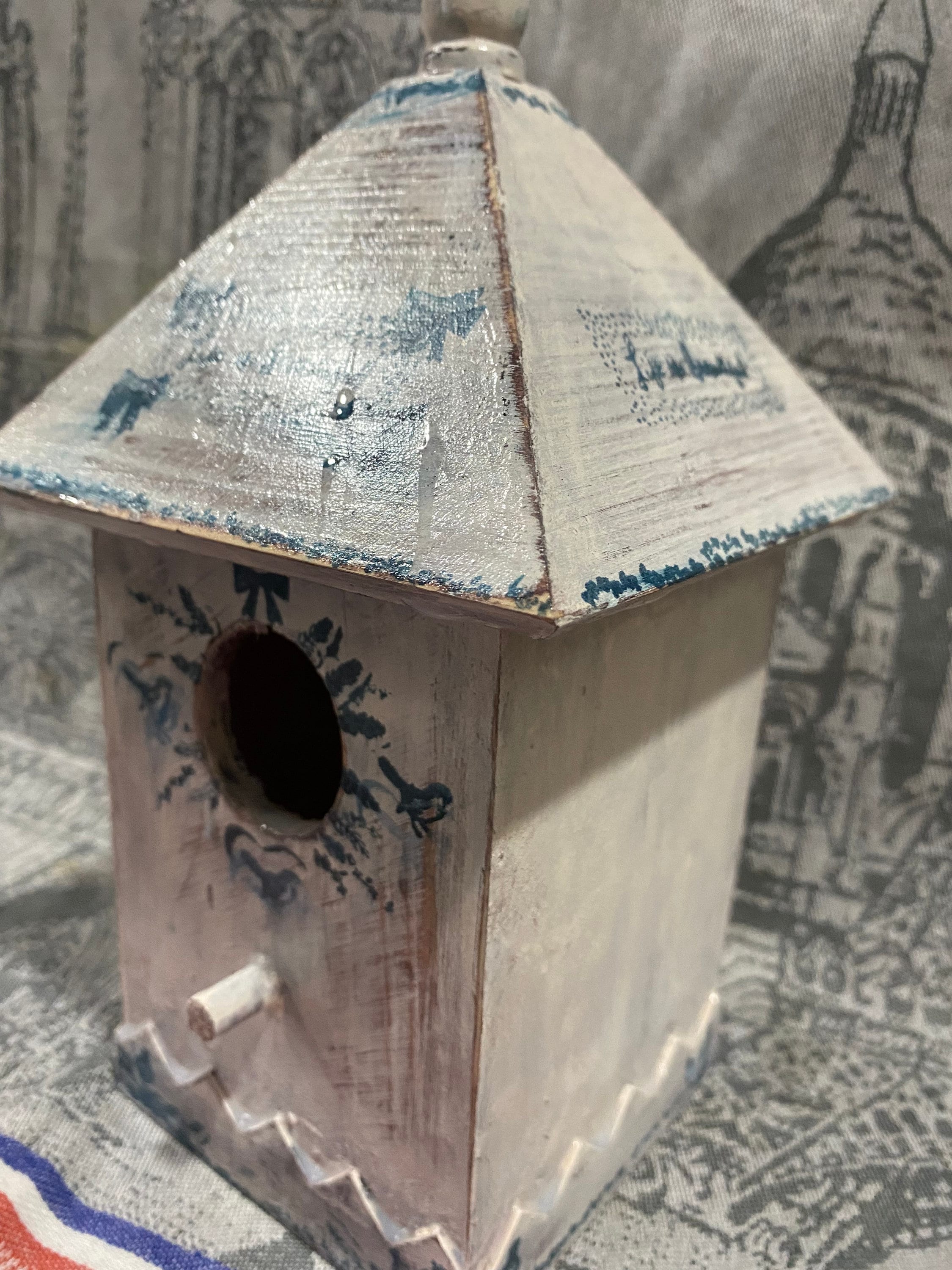 Farmhouse Style Bird House Shabby Chic Distressed Birdhouse - Etsy