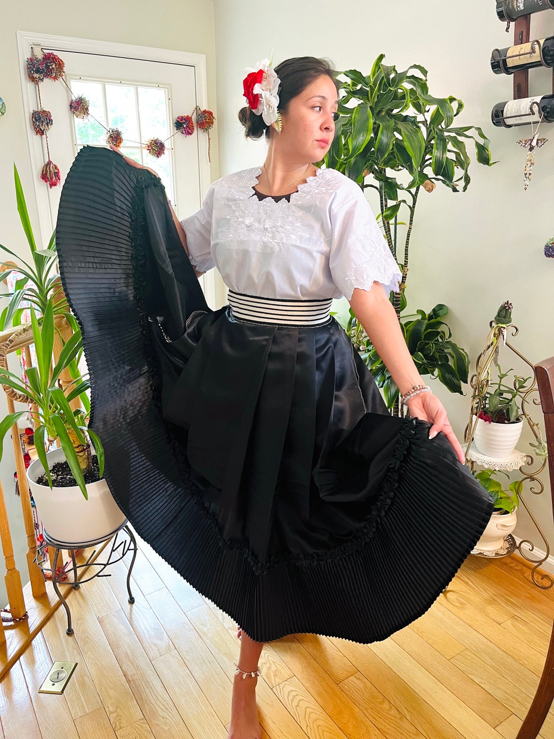 Typical Costume MEDIUM Black. Traditional Clothing "marinera Nortena ...