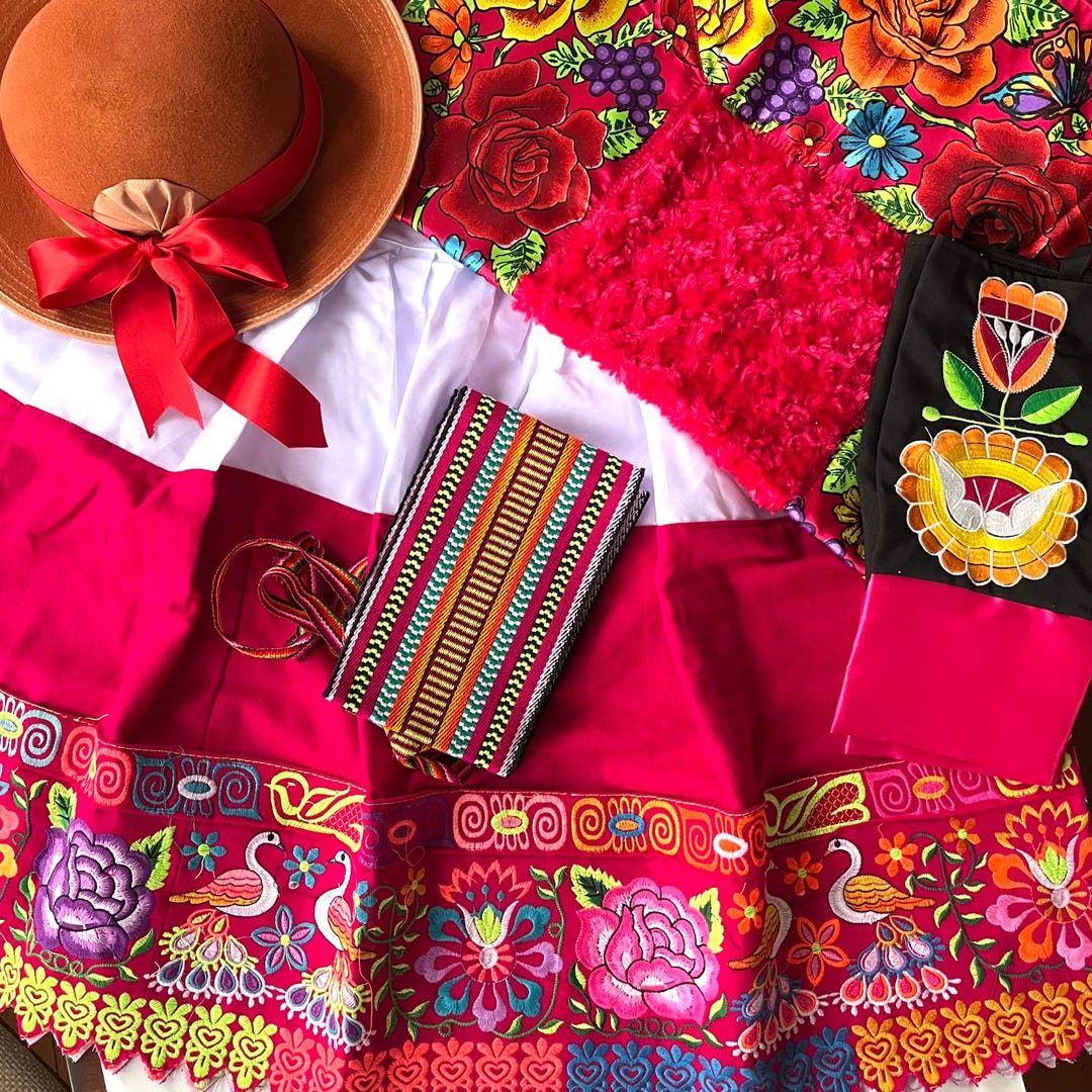 Huaylarsh Traditional Peruvian Clothing for Adults, Typical Fuccia ...