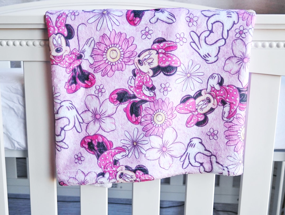 Pink Girl Mouse Velveteen Minky Blanket, Floral Pink Mink Blanket ...
