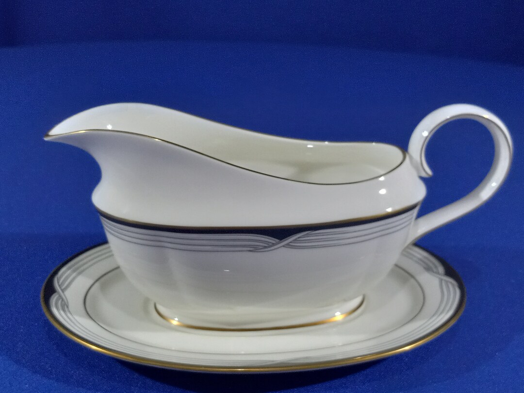Gravy Boat & Underplate Erica by LENOX - Etsy