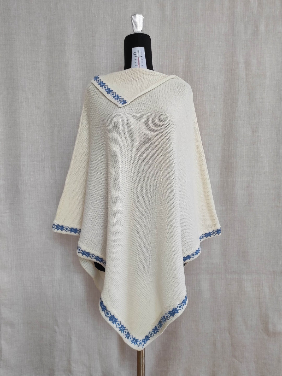 Handmade Wool Poncho / Wool Minimalist Cape / Knitted Estonian Poncho ...