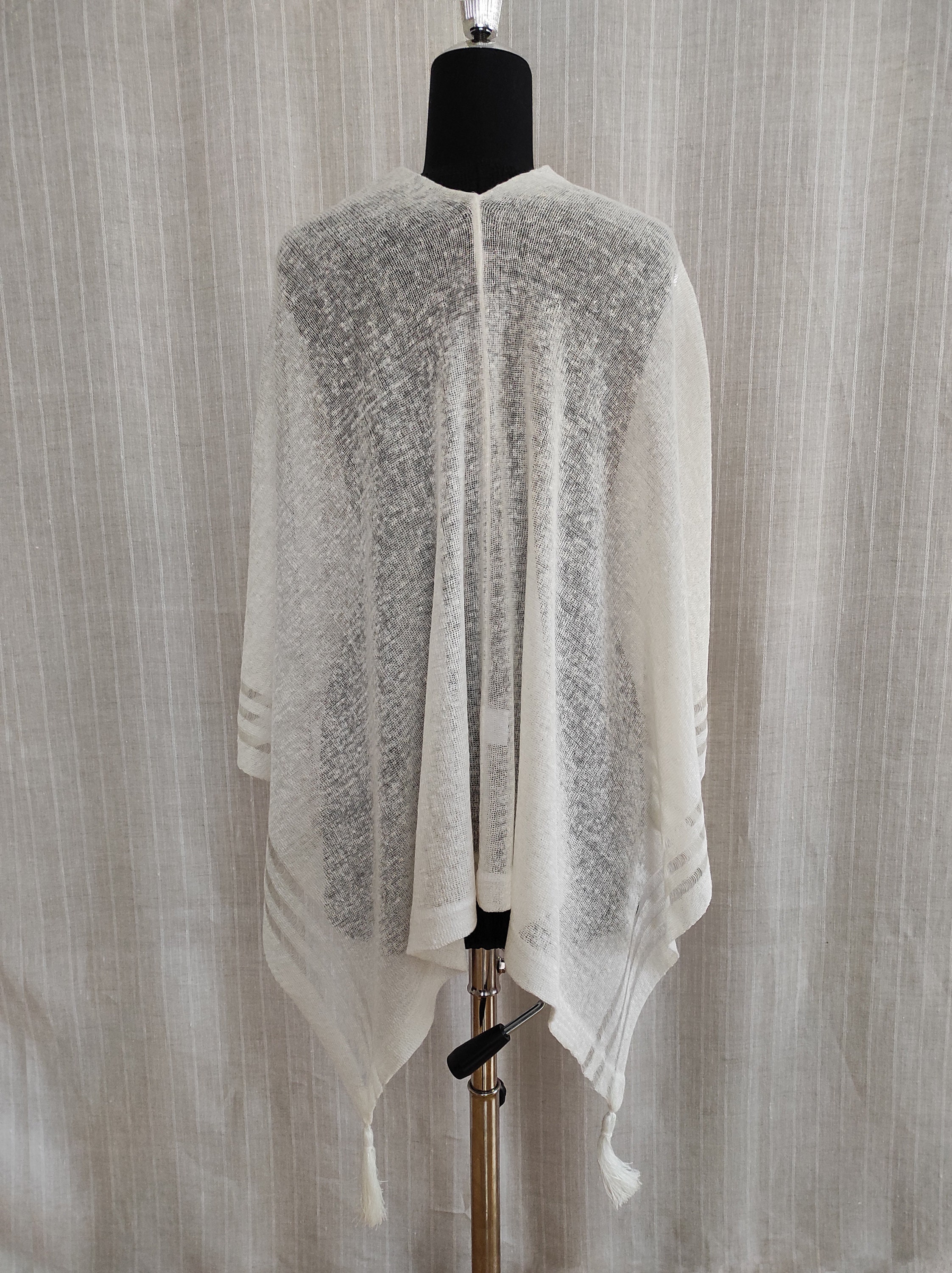 Thin Linen Poncho for Women / Light Minimalist Cape / White - Etsy