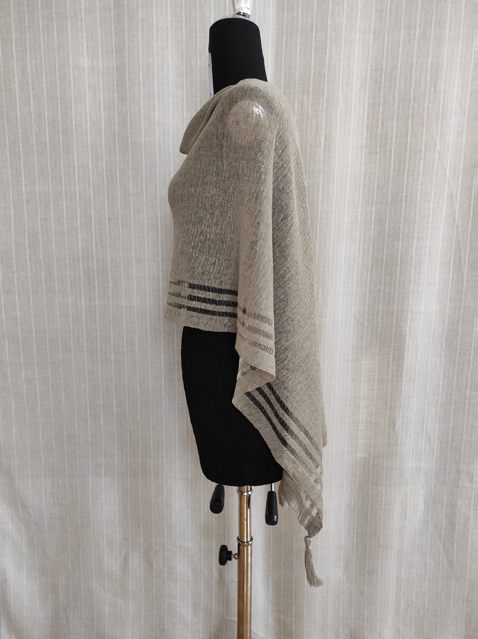 Thin Linen Poncho for Women / Light Minimalist Poncho / Summer Poncho ...