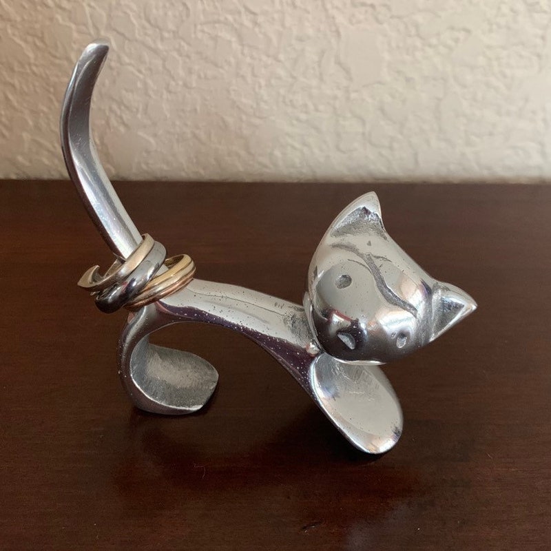 Cat Ring Holder - Etsy